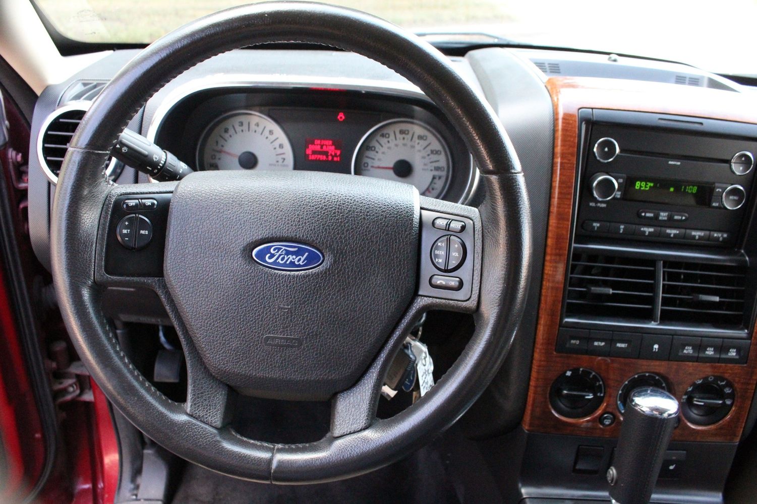 2010 Ford Explorer Eddie Bauer | Victory Motors of Colorado