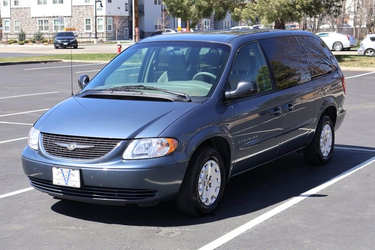 2001 Chrysler Town and Country LX | Victory Motors of Colorado