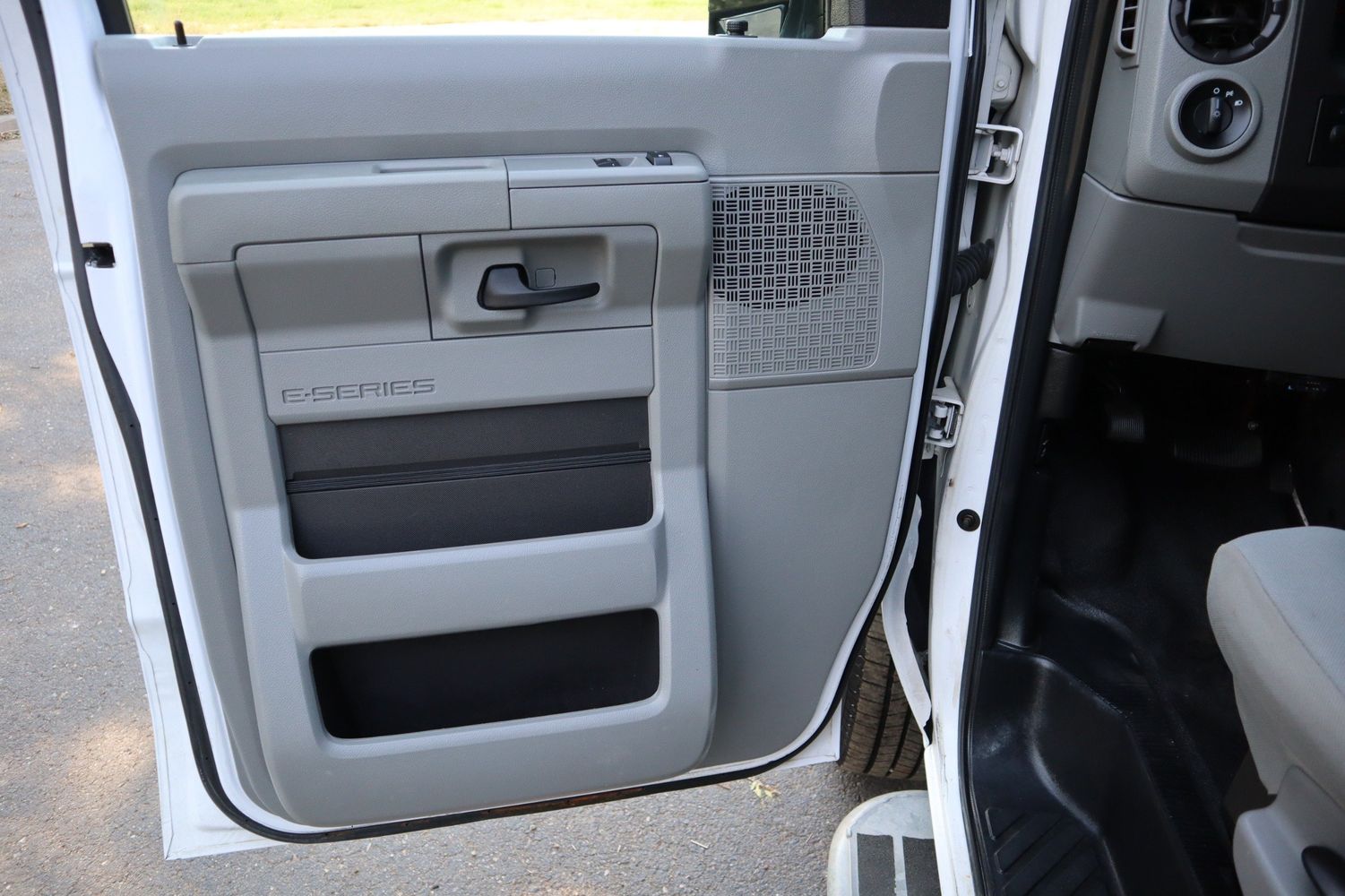 2013 Ford E-250 | Victory Motors of Colorado