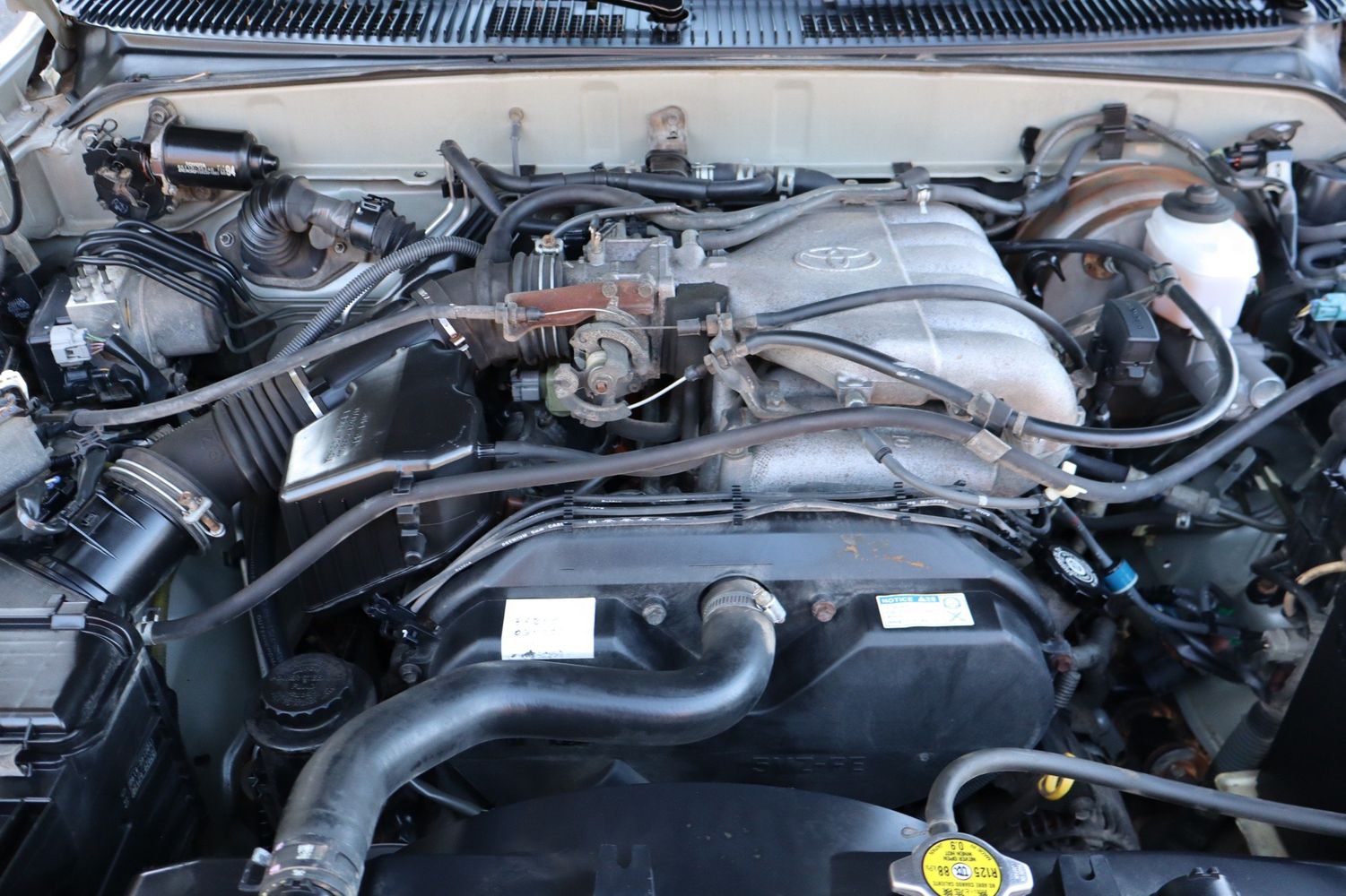 2000 Toyota 4Runner SR5 | Victory Motors of Colorado