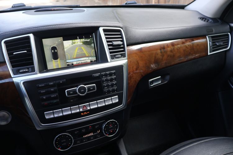 2015 Mercedes-Benz GL-Class GL 550 4MATIC | Victory Motors of Colorado