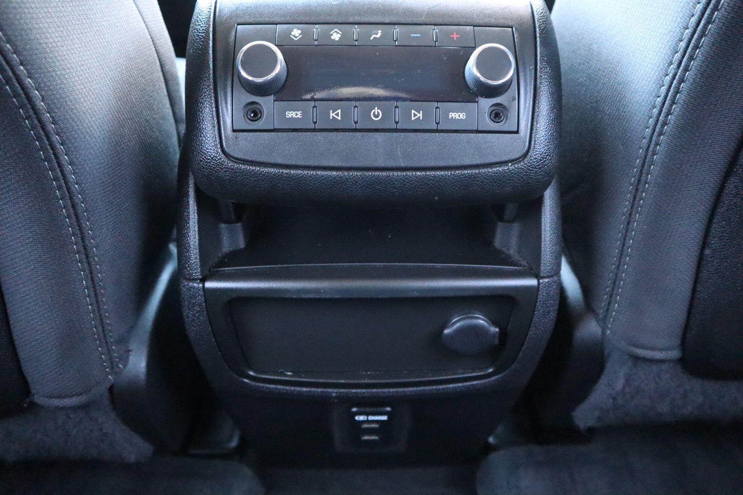 2016 Chevrolet Traverse LT | Victory Motors of Colorado
