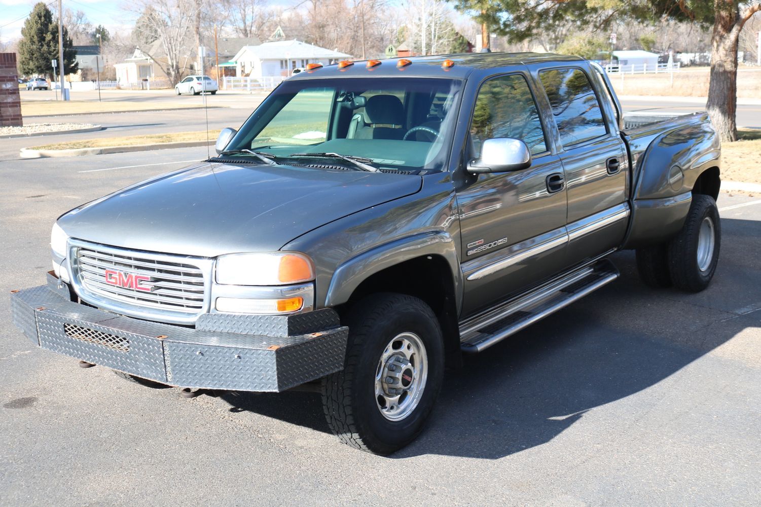 2002 GMC Sierra 2500HD SLE | Victory Motors of Colorado