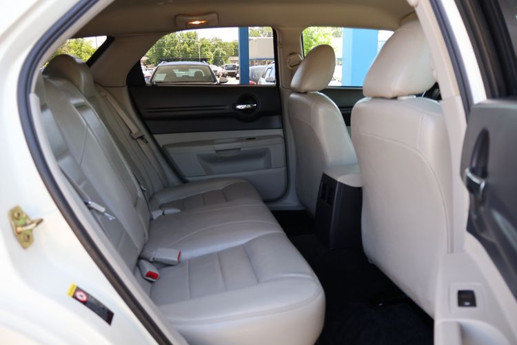 2006 Dodge Magnum RT | Victory Motors of Colorado