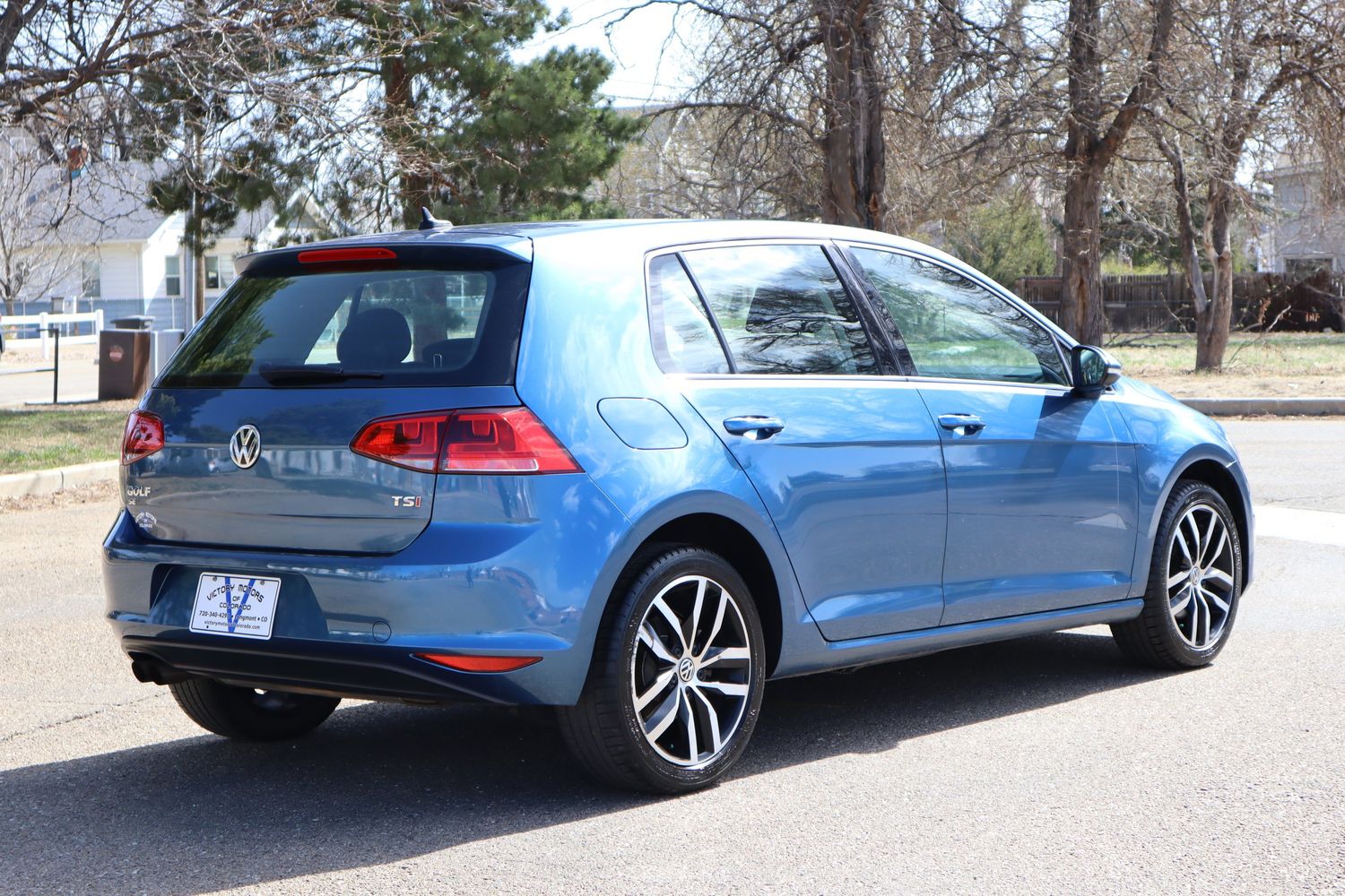 2016 Volkswagen Golf | Victory Motors of Colorado