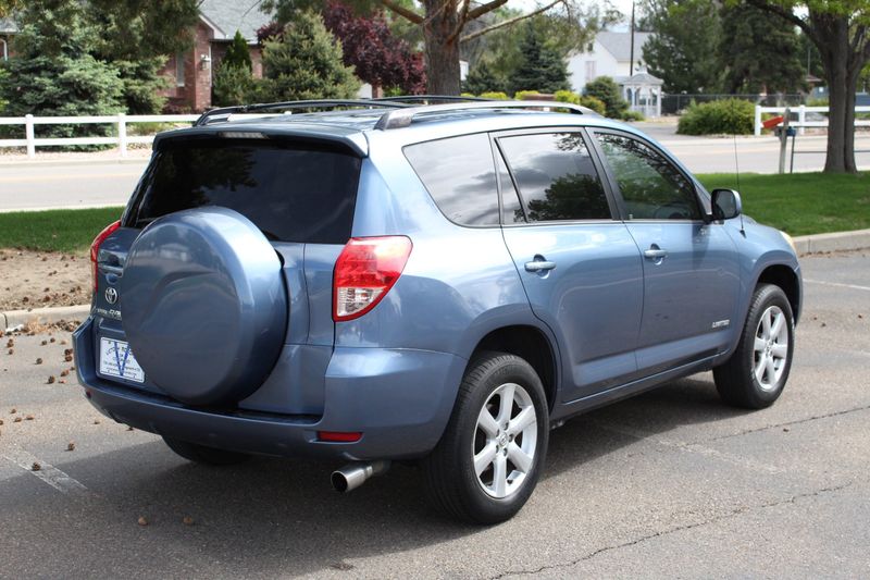 2007 Toyota RAV4 Photos