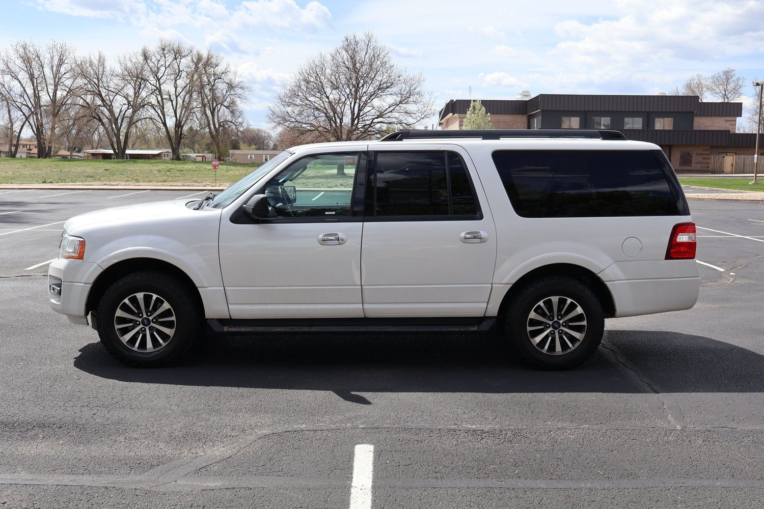 2016 Ford Expedition EL XLT | Victory Motors of Colorado