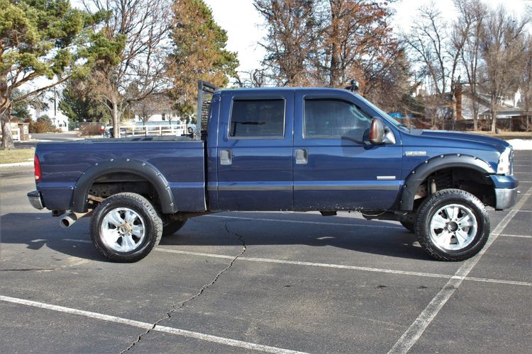 2006 Ford F-250 Super Duty Lariat | Victory Motors of Colorado