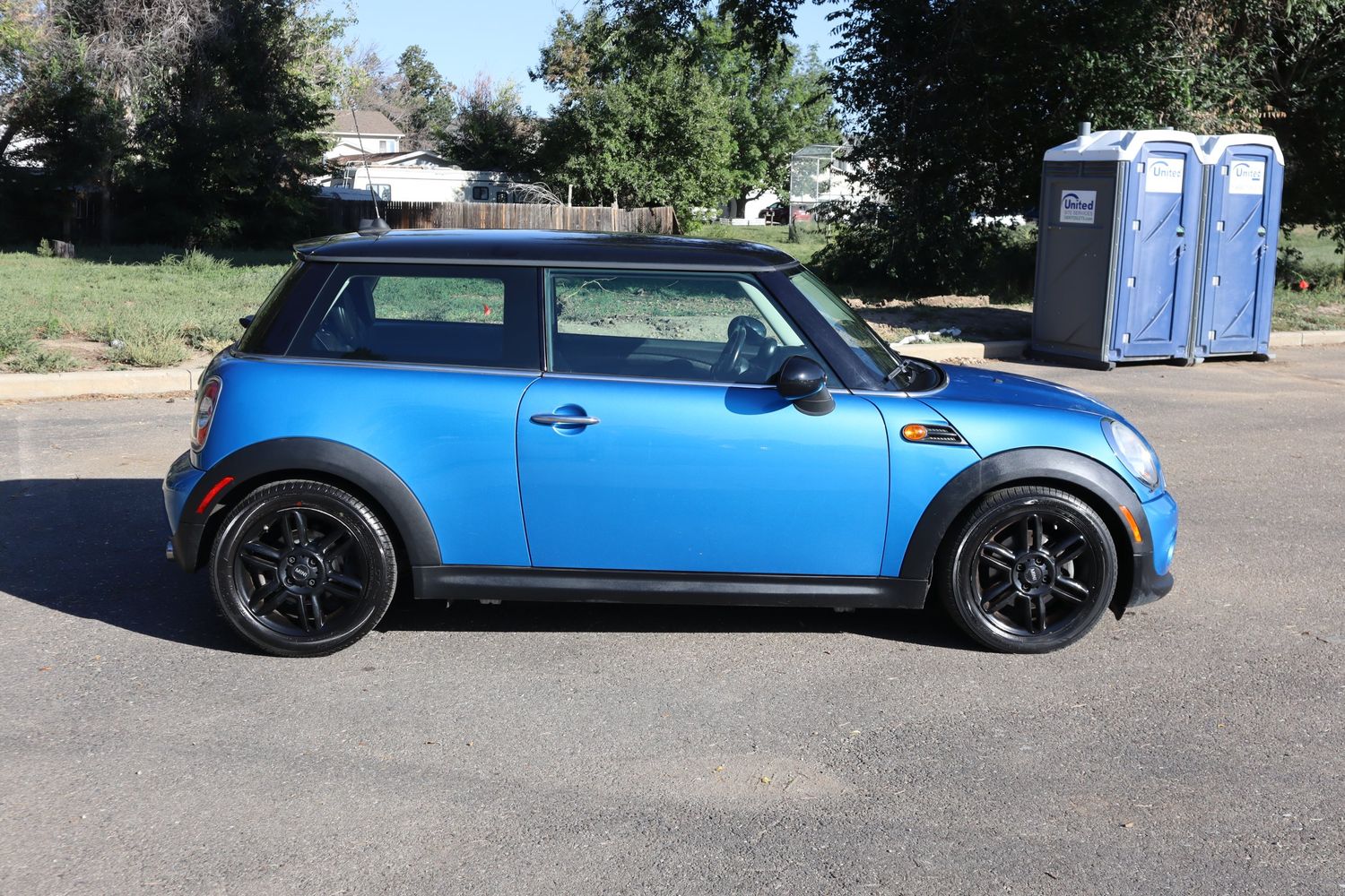 2012 MINI Cooper Hardtop Base | Victory Motors of Colorado