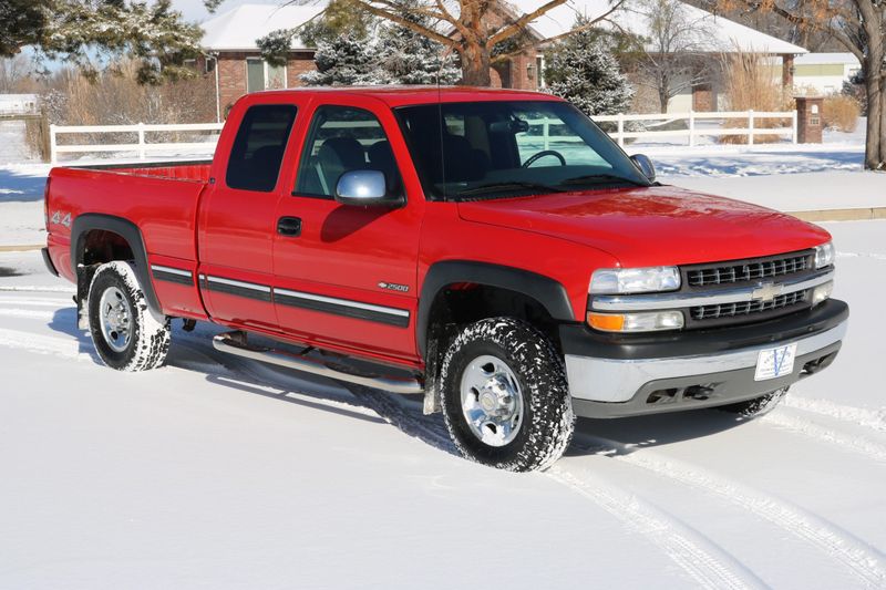 2001 Chevrolet Silverado 2500 Photos