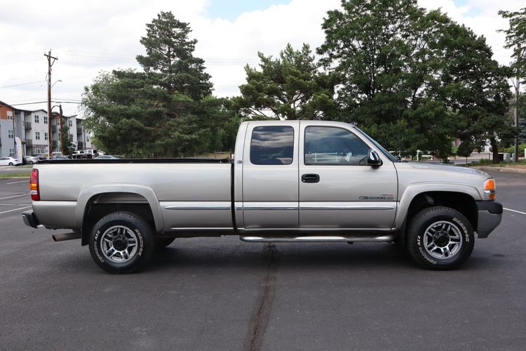 2002 GMC Sierra 2500HD SLT | Victory Motors of Colorado