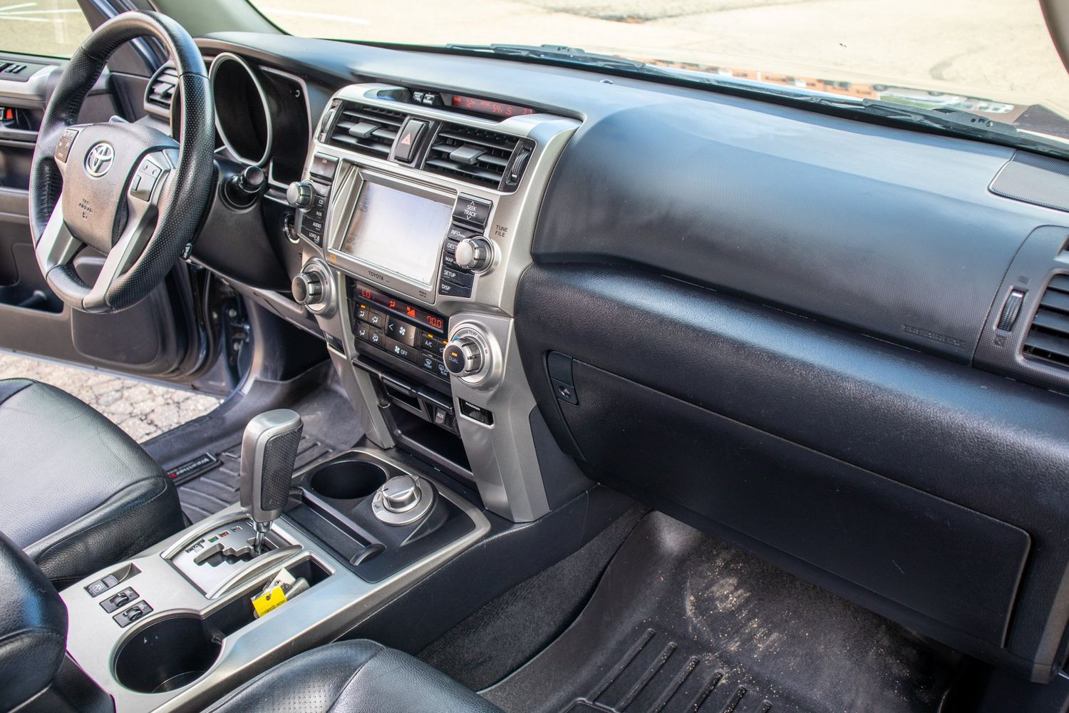 2011 Toyota 4Runner Limited | Victory Motors of Colorado