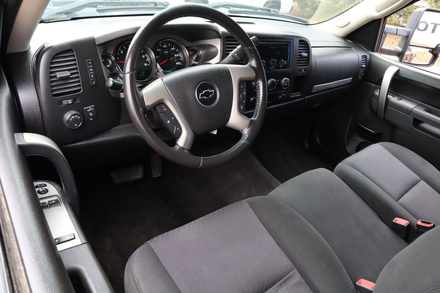 2012 Chevrolet Silverado 1500 LT | Victory Motors of Colorado