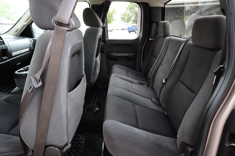 2009 Chevrolet Silverado 1500 LT | Victory Motors of Colorado