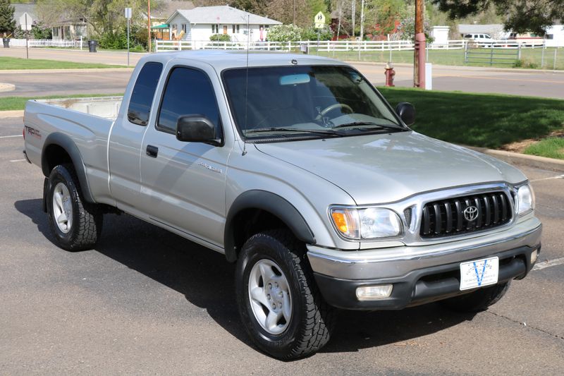2001 Toyota Tacoma Photos