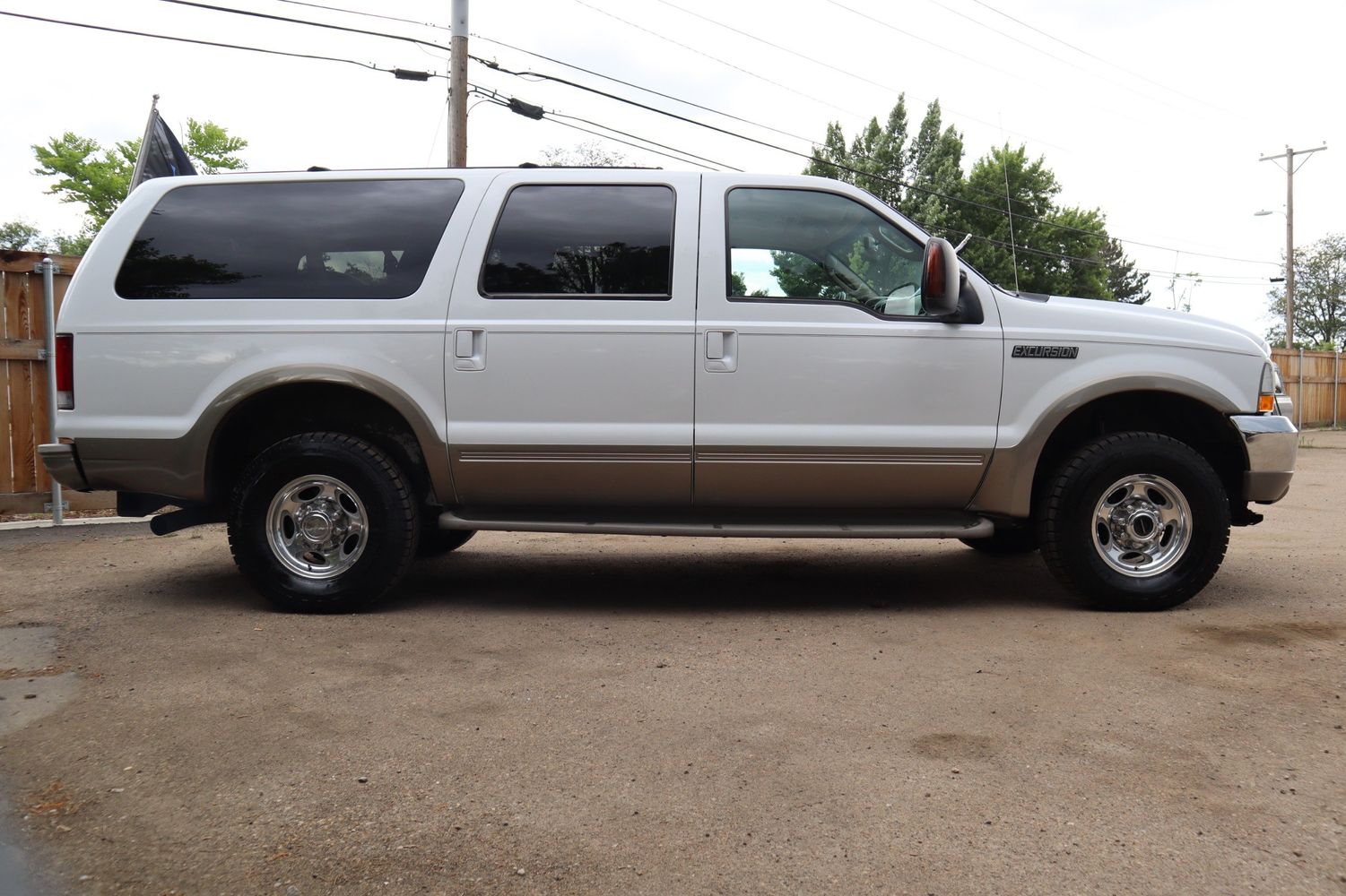 2004 Ford Excursion Eddie Bauer | Victory Motors of Colorado