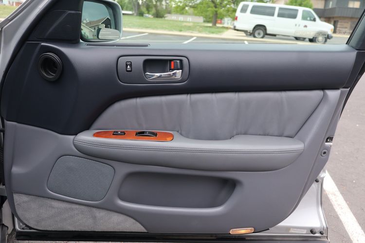 1999 Lexus LS 400 Base | Victory Motors of Colorado