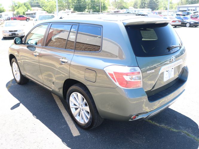 2008 Toyota Highlander Hybrid AWD | Victory Motors of Colorado