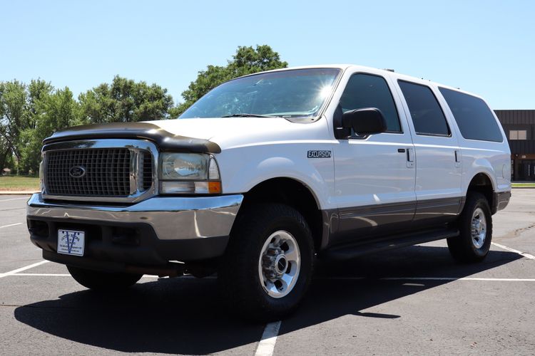 2002 Ford Excursion XLT | Victory Motors of Colorado