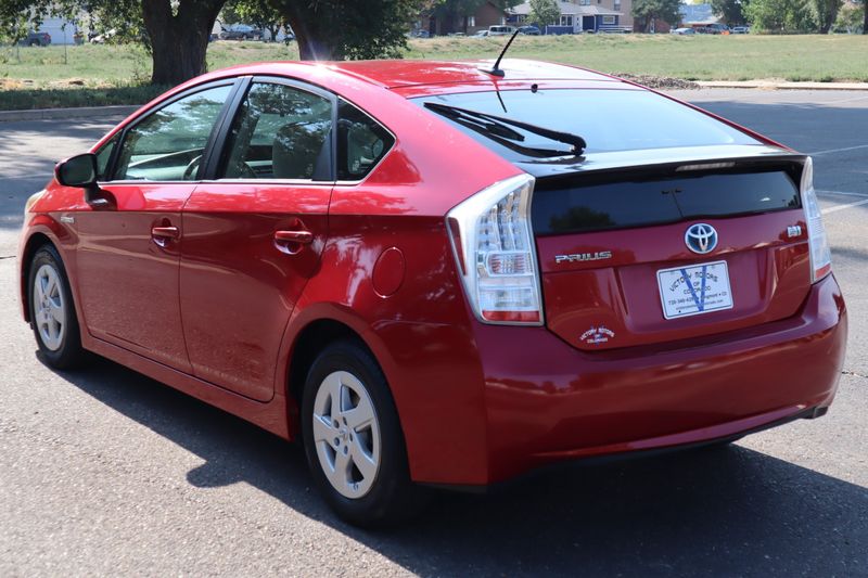2011 Toyota Prius Photos