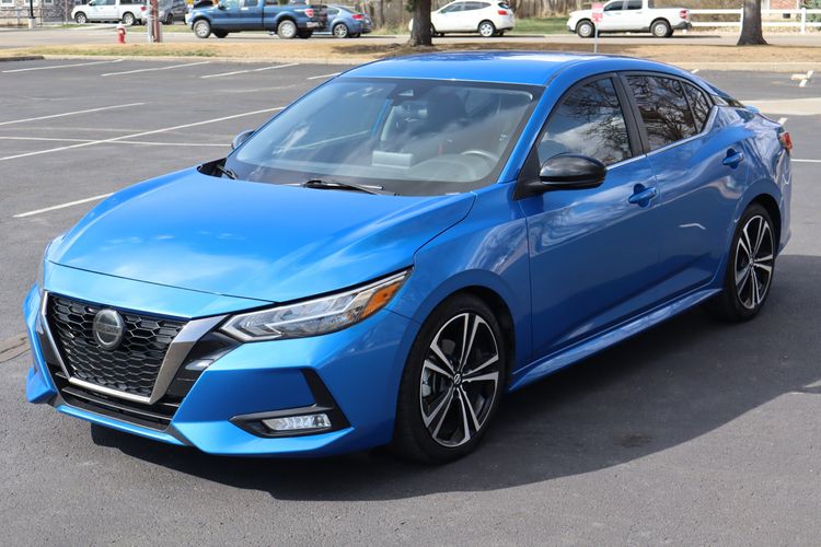 2020 Nissan Sentra SR | Victory Motors of Colorado