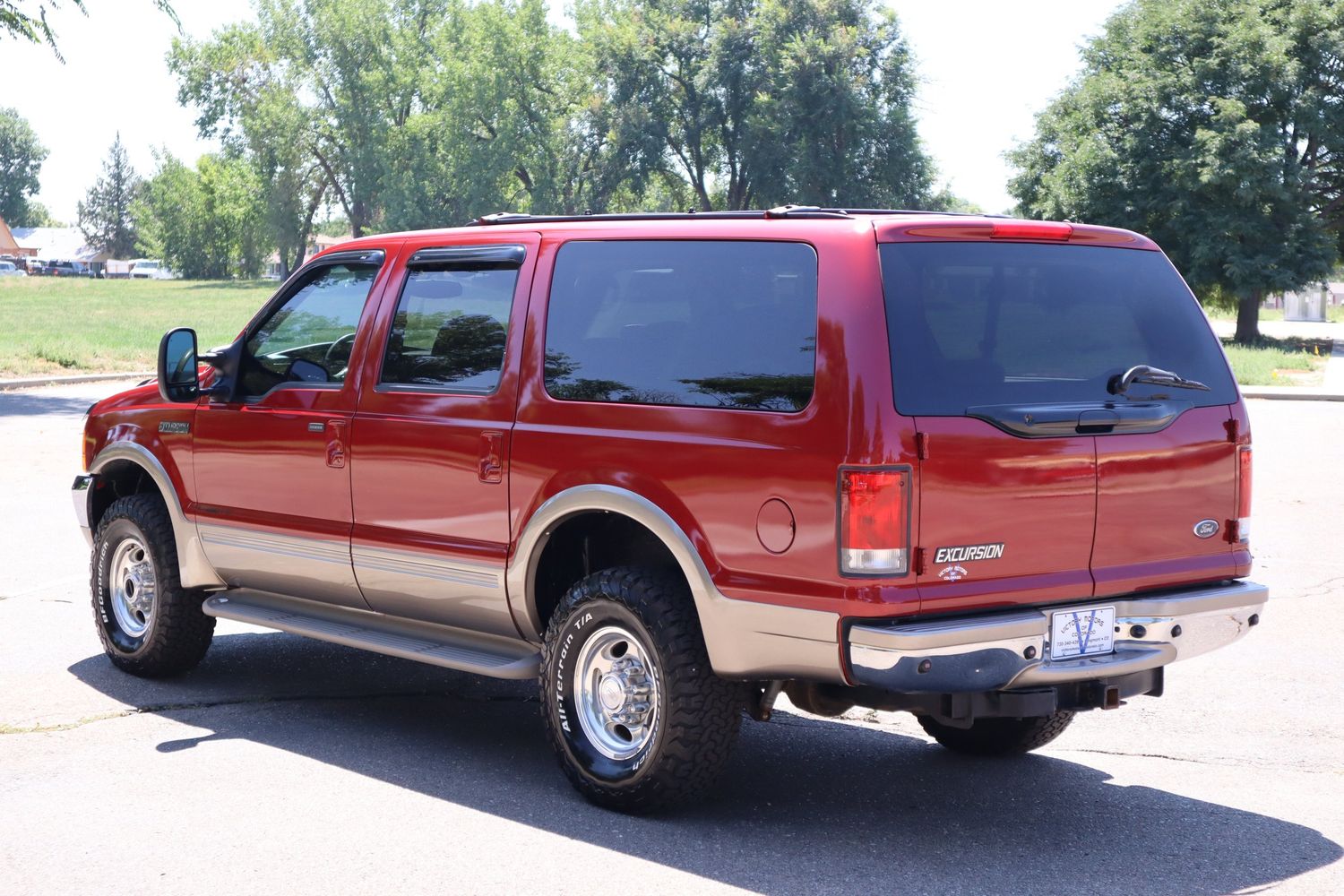2001 Ford Excursion Limited | Victory Motors of Colorado