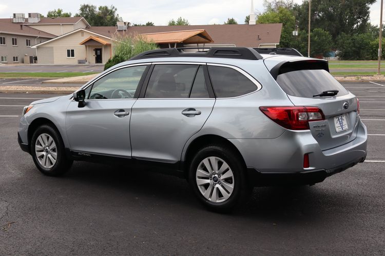 2015 Subaru Outback 2.5i Premium | Victory Motors of Colorado