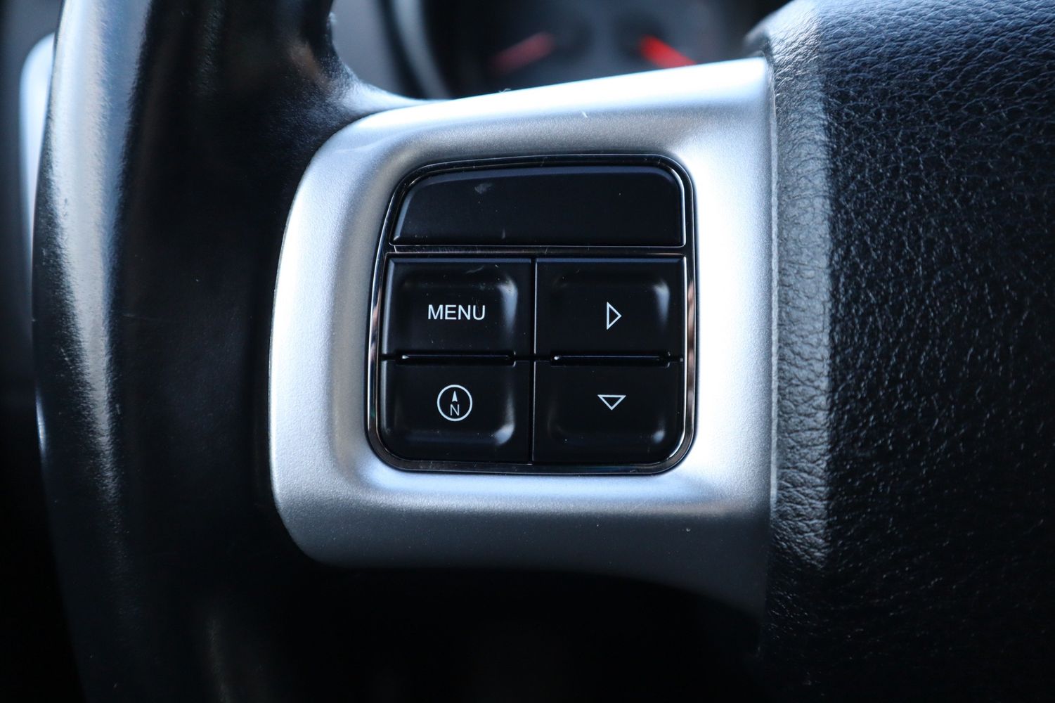 2014 Dodge Avenger SXT | Victory Motors of Colorado