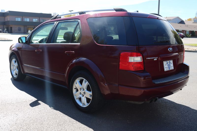 2007 Ford Freestyle Photos