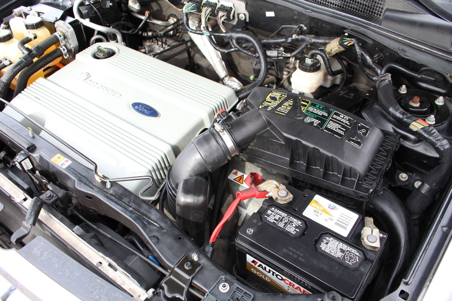 2008 Ford Escape Hybrid | Victory Motors of Colorado