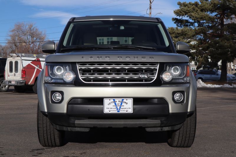 2014 Land Rover LR4 Photos