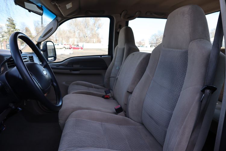 2004 Ford F-350 Super Duty XLT | Victory Motors of Colorado