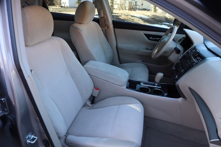 2013 Nissan Altima S | Victory Motors of Colorado