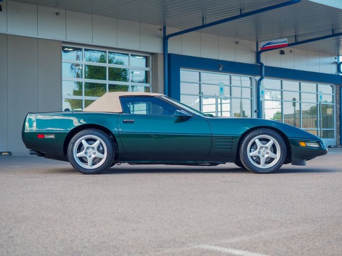 1994 Chevrolet Corvette Base | Cars Remember When