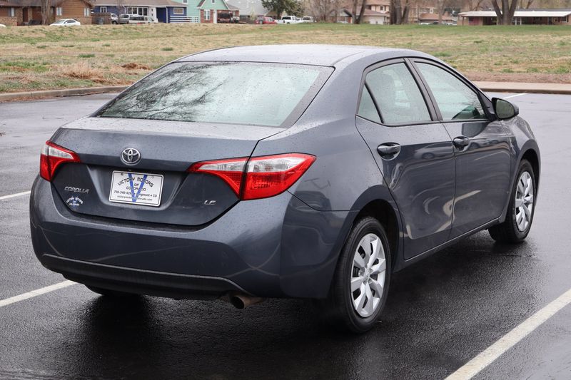 2016 Toyota Corolla Photos