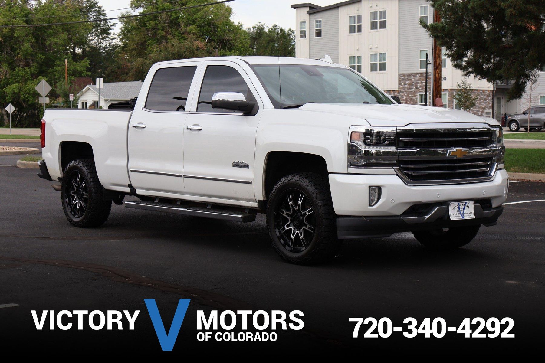 2018 Chevrolet Silverado 1500 High Country | Victory Motors of Colorado