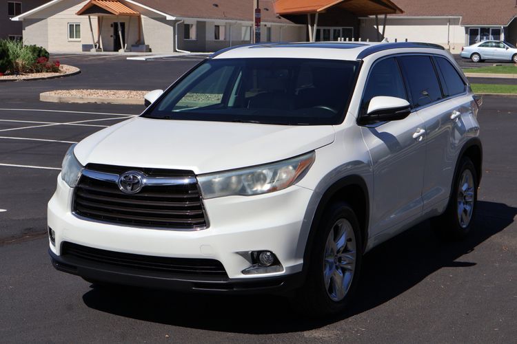 2016 Toyota Highlander Limited | Victory Motors of Colorado