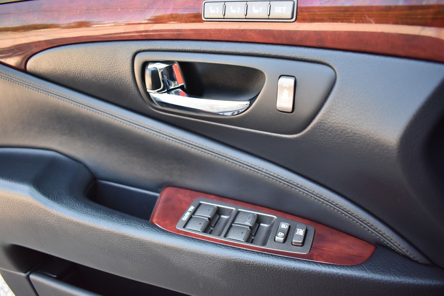 2008 Lexus LS 460 Base | Victory Motors of Colorado