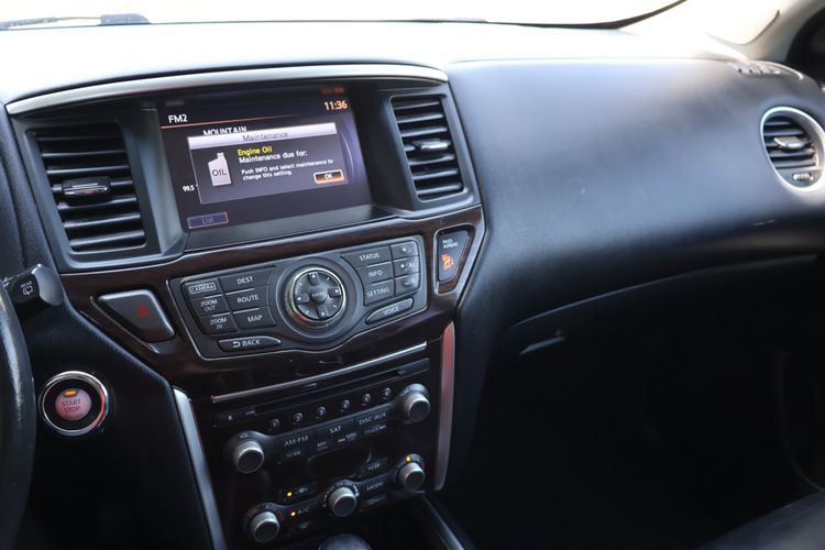 2016 Nissan Pathfinder SL | Victory Motors of Colorado