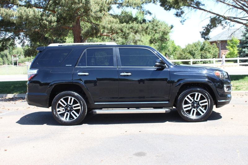 2015 Toyota 4Runner Photos