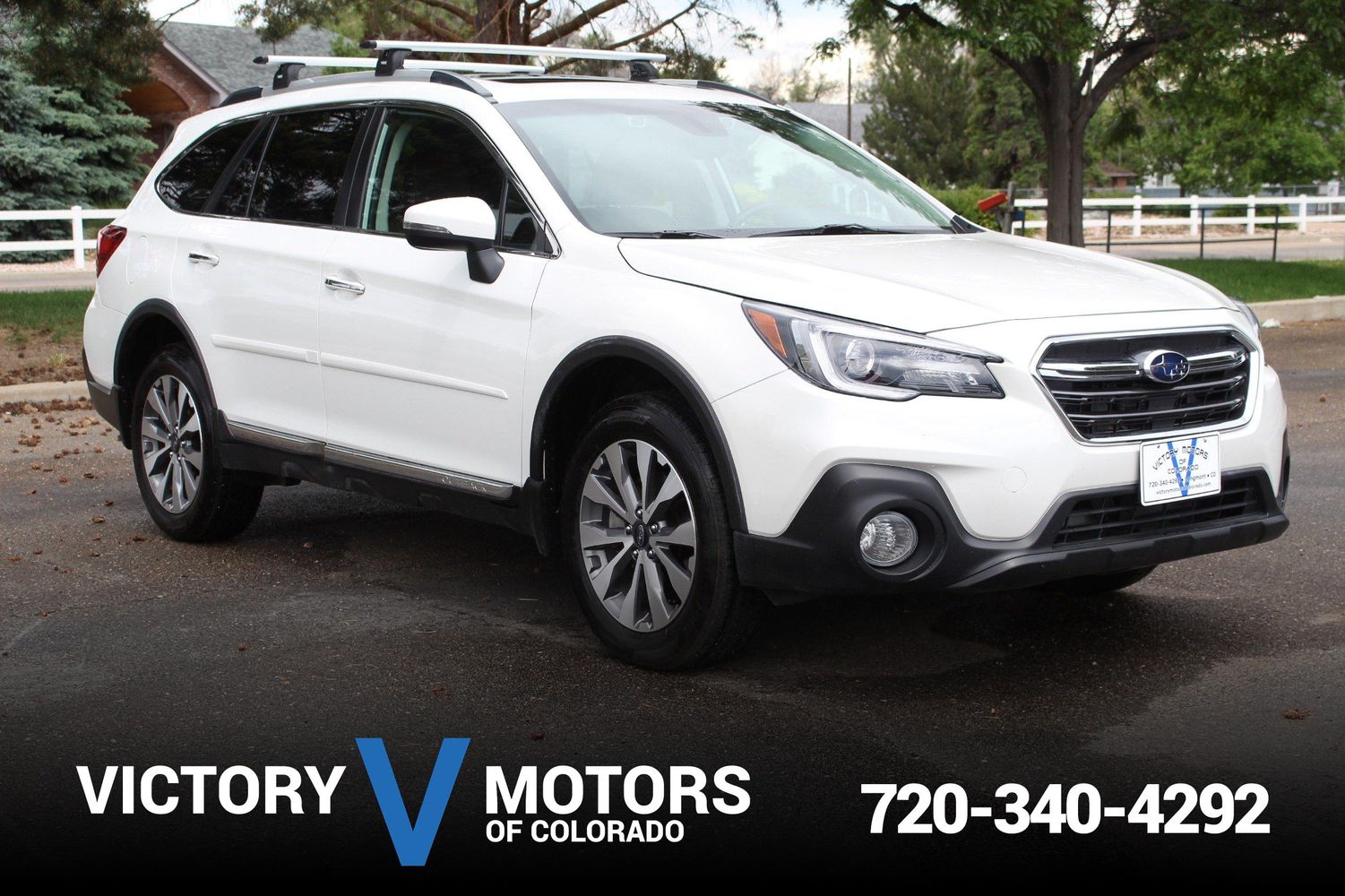 2018 Subaru Outback 3.6R Touring | Victory Motors of Colorado