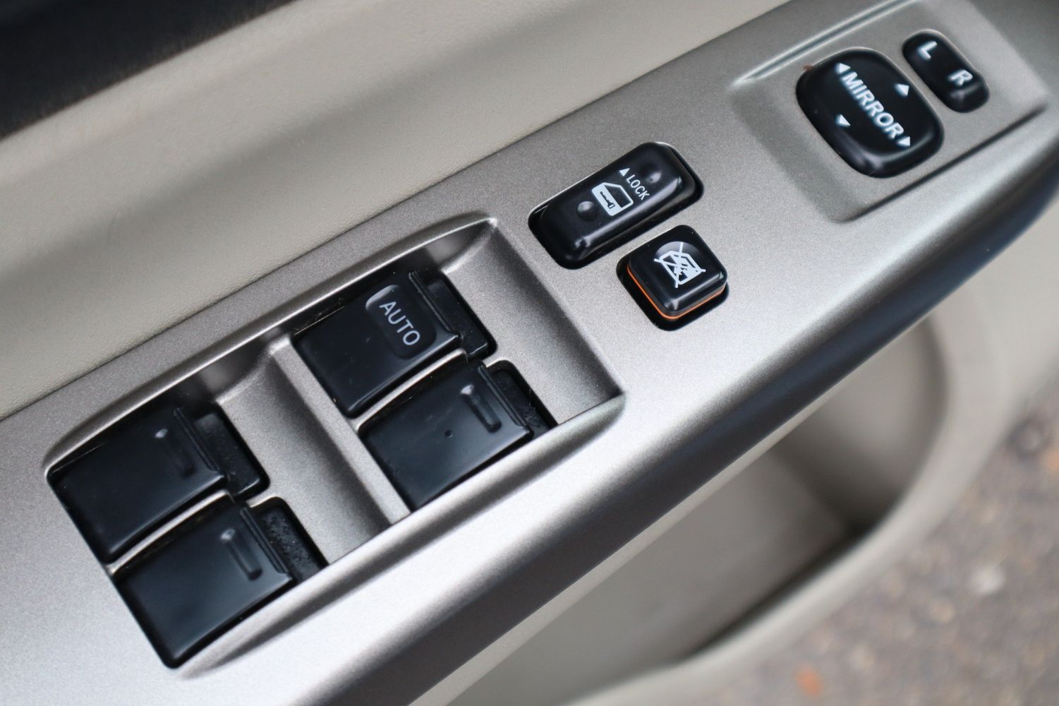 2007 Toyota Prius Base | Victory Motors of Colorado