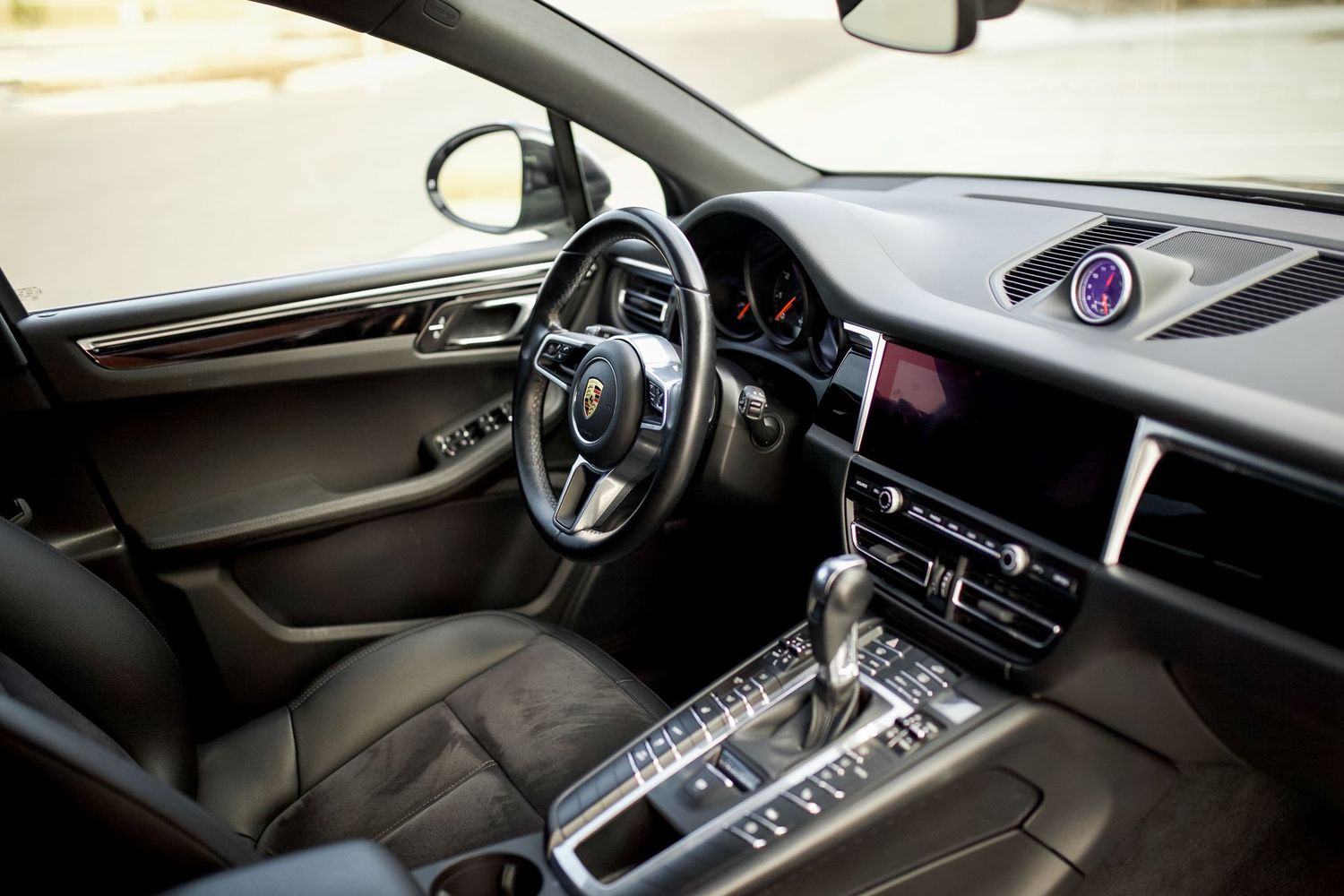 2021 Porsche Macan Base | Storm Mountain Motors