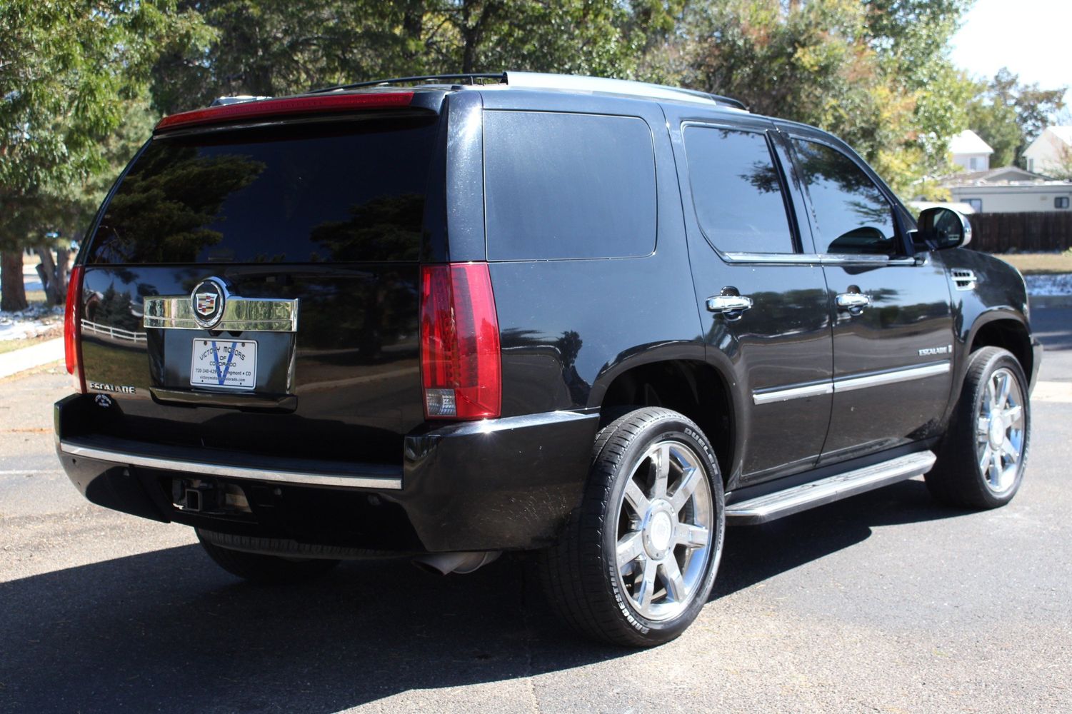 2007 Cadillac Escalade Premium | Victory Motors of Colorado