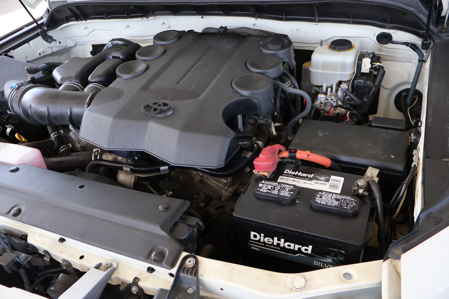 2014 Toyota FJ Cruiser Base | Victory Motors of Colorado