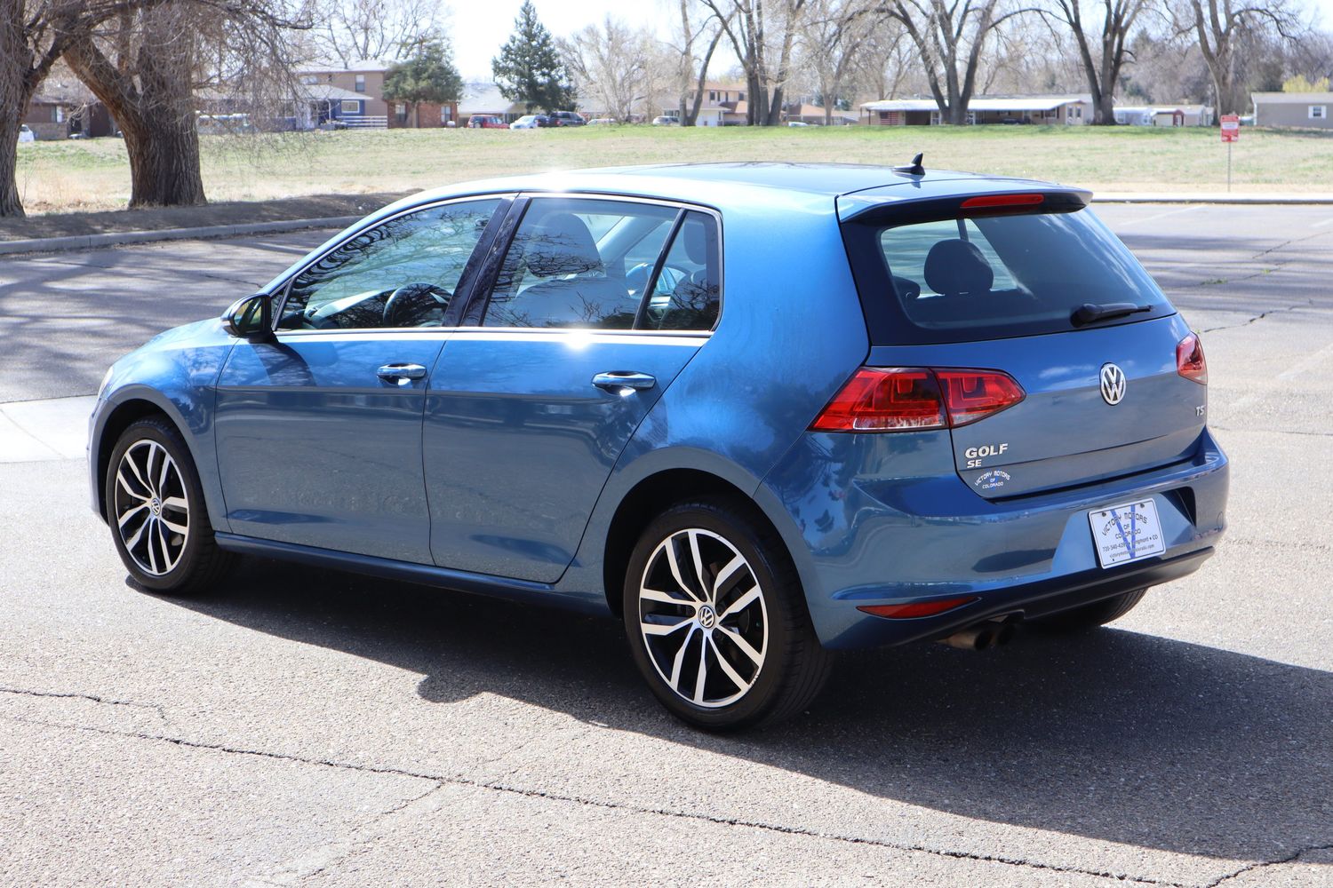 2016 Volkswagen Golf | Victory Motors of Colorado