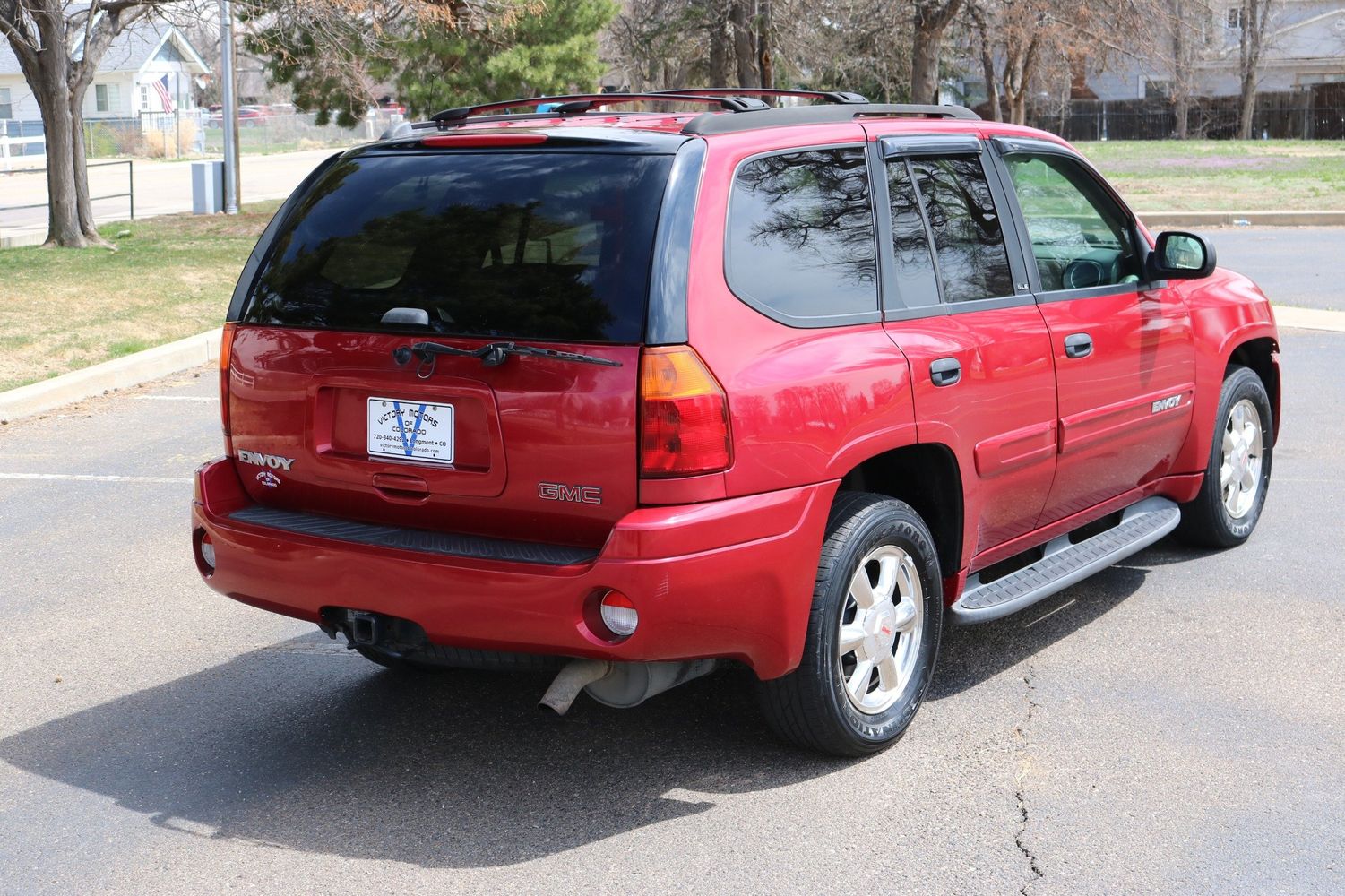 2002 GMC Envoy SLE | Victory Motors of Colorado