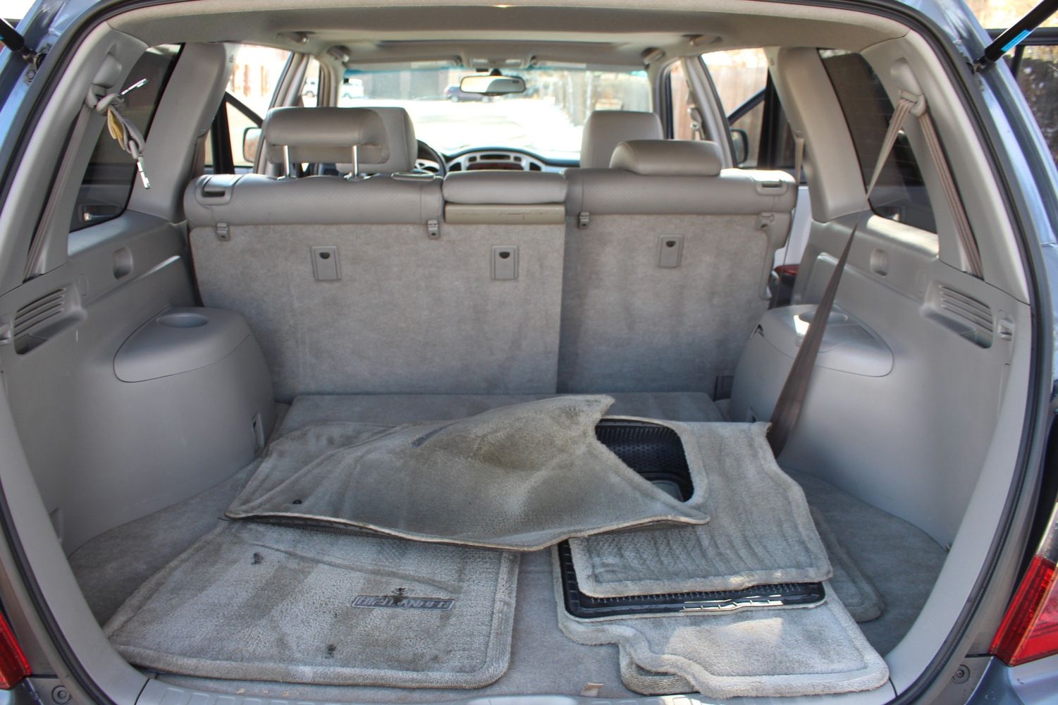 2004 Toyota Highlander Limited | Victory Motors of Colorado