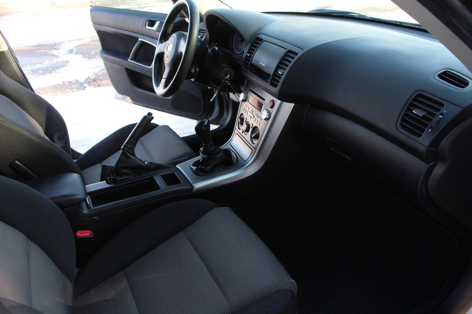 2007 Subaru Outback 2.5i Basic | Victory Motors of Colorado