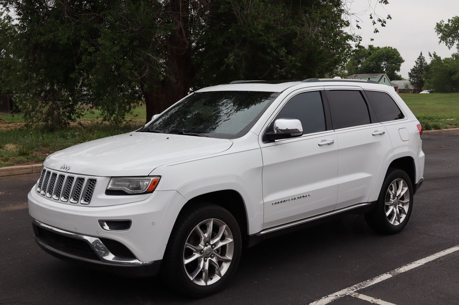 2014 Jeep Grand Cherokee Summit | Victory Motors of Colorado